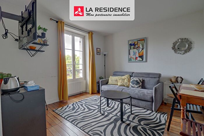 Poissy, Les Capucines : Appartement 2 pièces à vendre