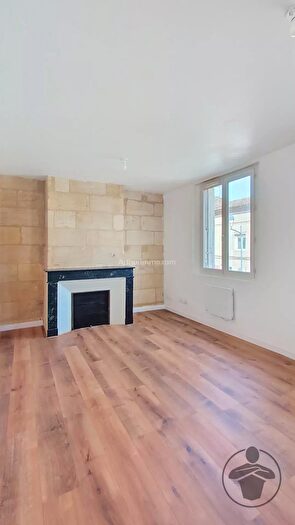Appartement 1 pièce à louer à Saint-Médard-de-Guizières