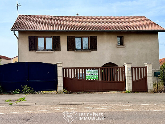 Sainte-Marie-aux-Chênes : Maison 6 pièces à vendre