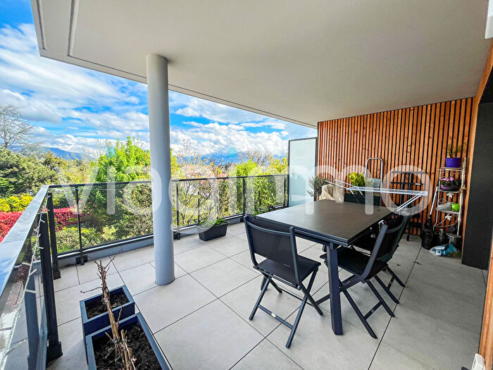 Appartement à vendre - Vétraz-Monthoux - 3 pièces - 2 chambres