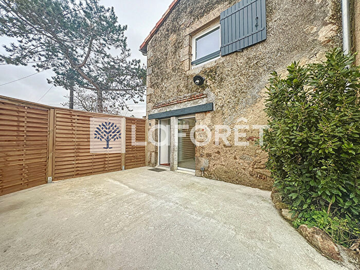 Maison à louer - Chiché - 5 pièces - 4 chambres