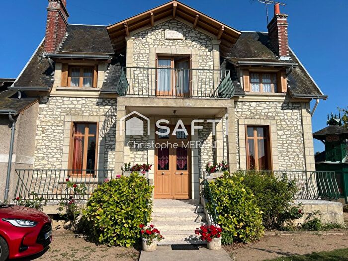 Maison à vendre - Port-de-Piles - 8 pièces - 4 chambres