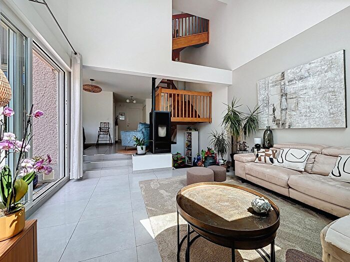 Maison à vendre - Chantilly - 6 pièces - 4 chambres