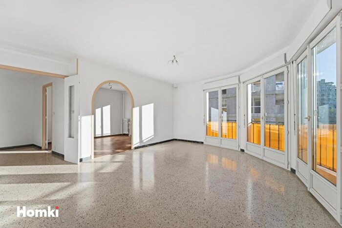 Appartement à vendre - Saint-Laurent-du-Var, Tuilière, Sainte-Petronille, Les Crottes, Tour, Iscles - 4 pièces