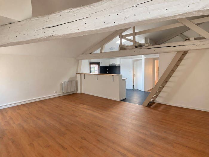 Centre-Gigny-Noue Centre, Saint-Dizier : Appartement 3 pièces à louer