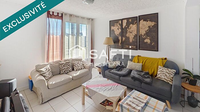 Appartement à vendre - SaintQuentin Europe Rémicourt - 4 pièces - 3 chambres