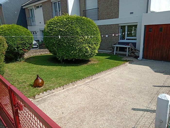 Maison à vendre - Lisieux, Trevett, Quatre Sonnettes - 4 pièces - 2 chambres