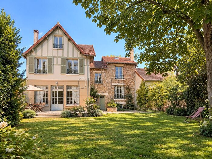 Le Chesnay, Saint-Antoine de Padoue - Maison 10 pièces à vendre