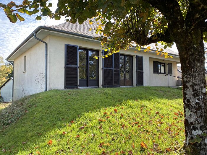 Maison à vendre - Meymac - 5 pièces - 4 chambres