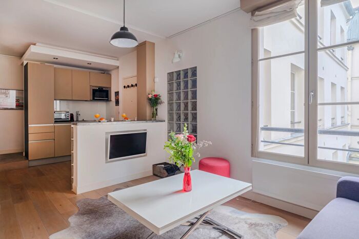 Appartement à vendre - Paris e , Saint-Gervais - 2 pièces - 1 chambre