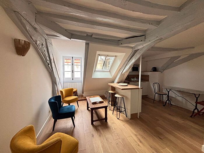 Appartement à louer - Quartiers Centre, Centre-ville - 2 pièces - 1 chambre