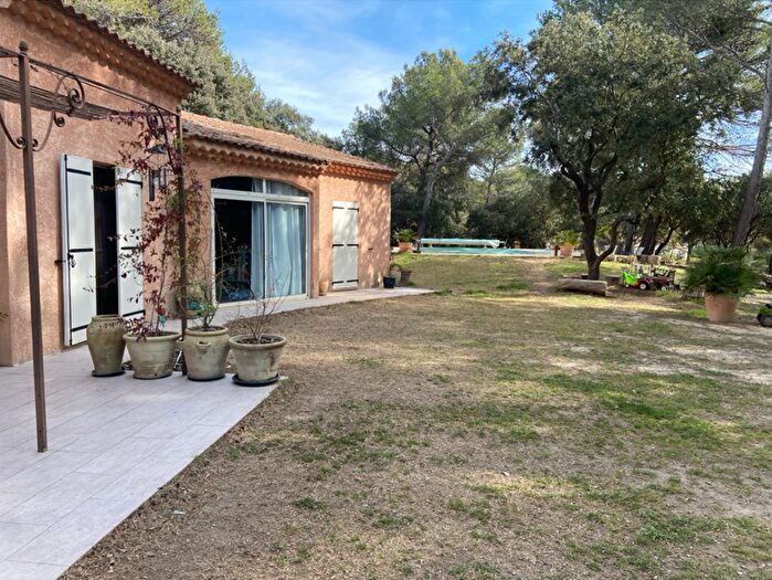 Maison à vendre - Puget - 8 pièces - 5 chambres