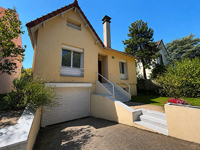 Noisy-le-Grand, Centre-ville - Maison 4 pièces à vendre