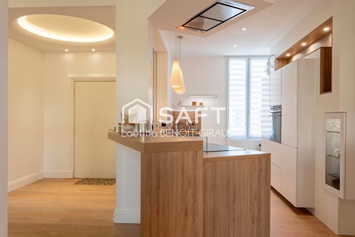 Appartement 3 pièces à Royan, Centre-ville, à vendre