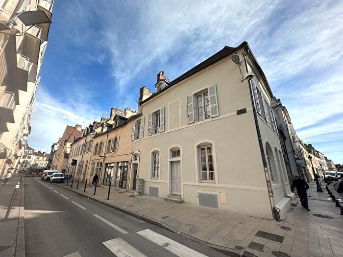 Appartement 1 pièce à louer à Cordeliers, Dijon