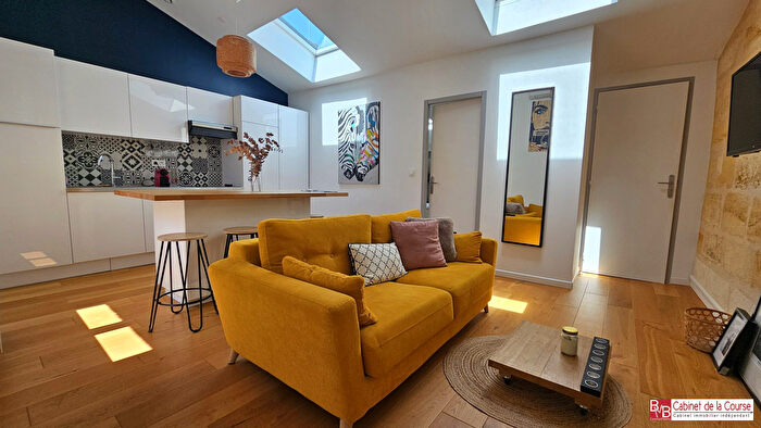 Appartement à louer - Bordeaux - 2 pièces - 1 chambre