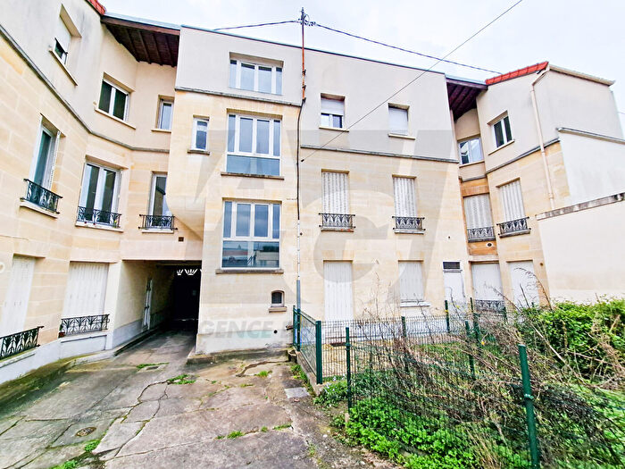 Appartement 1 pièce à Houilles, Les Blanches, à vendre