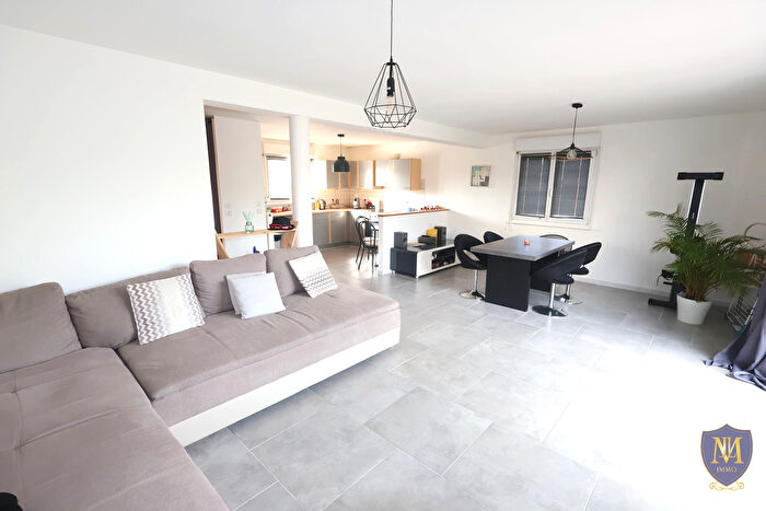 Maison à vendre - Blotzheim - 5 pièces - 3 chambres