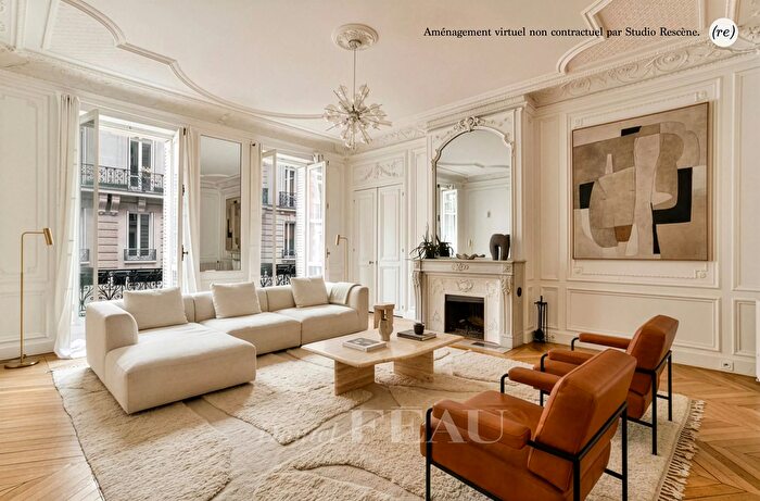 Appartement à vendre - Paris e , Mairie - 5 pièces - 3 chambres