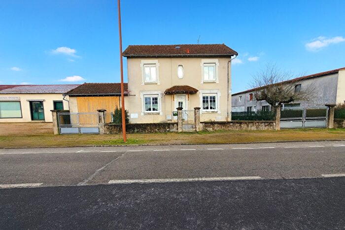 Maison à vendre - Mézières-sur-Issoire - 5 pièces - 3 chambres