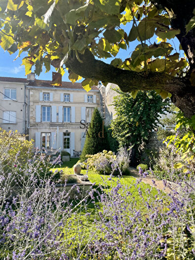 Maison à vendre - Angoulême, Victor Hugo - 8 pièces - 5 chambres