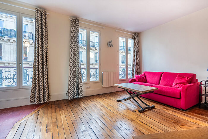 Appartement à vendre - Paris e , Belleville, Saint-Maur - 2 pièces - 1 chambre