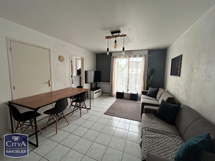 Le Mans, Chasse Royale, Hôpital : Appartement 3 pièces à vendre