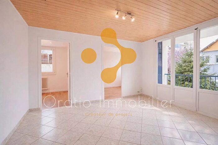 Appartement à vendre - Annecy, Romains - 3 pièces - 2 chambres