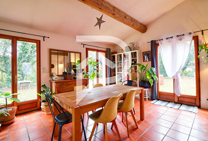 Maison à vendre - Vinon-sur-Verdon - 5 pièces - 4 chambres