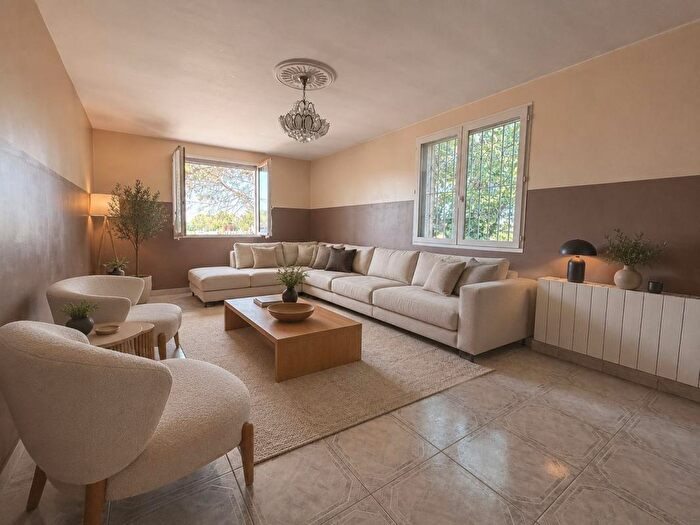 Maison 4 pièces à Castelnau-d'Estrétefonds, à vendre