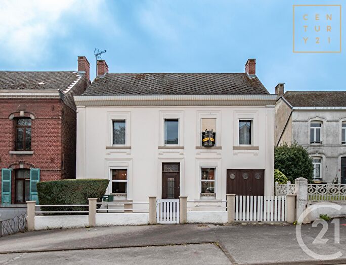 Maison à vendre - Ferrière-la-Grande - 6 pièces - 3 chambres