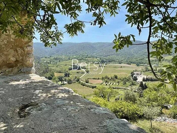 Maison à louer - Méthamis - 4 pièces - 3 chambres