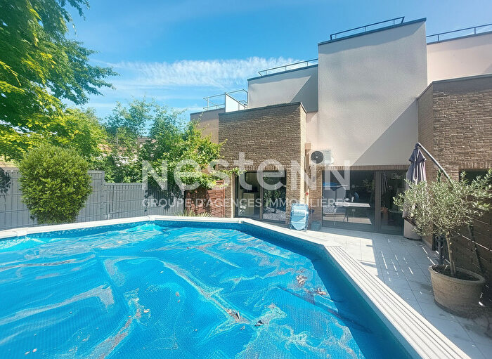 Maison à vendre - Guyancourt, Les Garennes - 4 pièces - 3 chambres