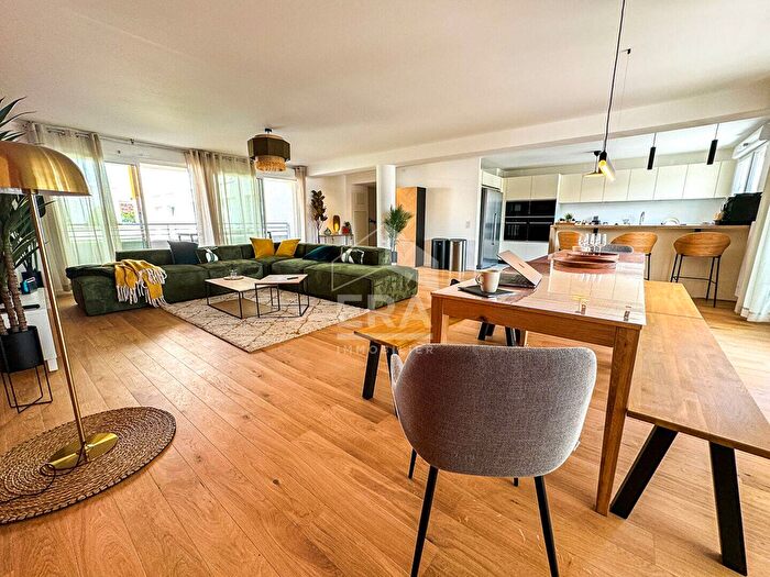 Appartement à louer - République, Clermont-Ferrand - 1 pièce - 1 chambre