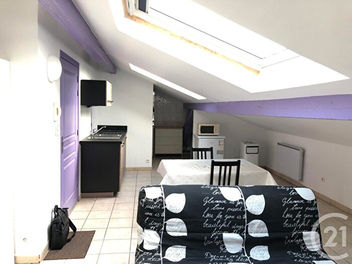 Annonay, Centre-ville : Appartement 1 pièce à louer