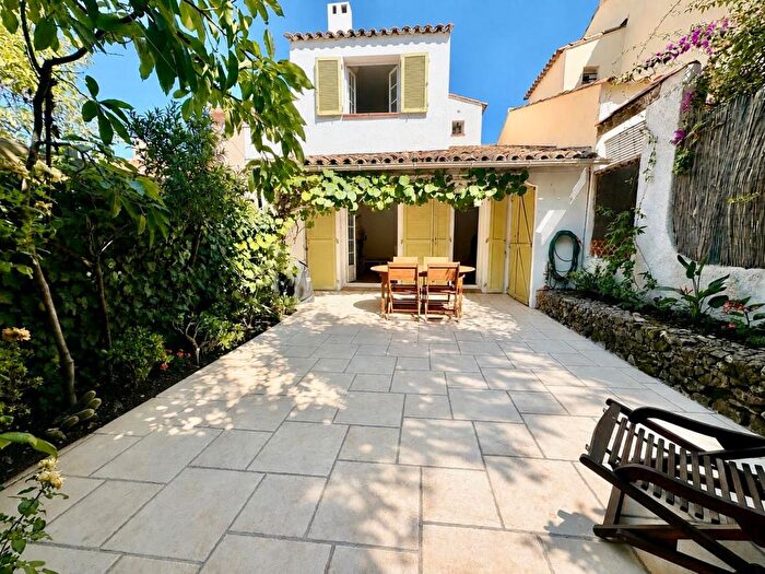 Maison 4 pièces à Cannes, Croix des Gardes, à vendre