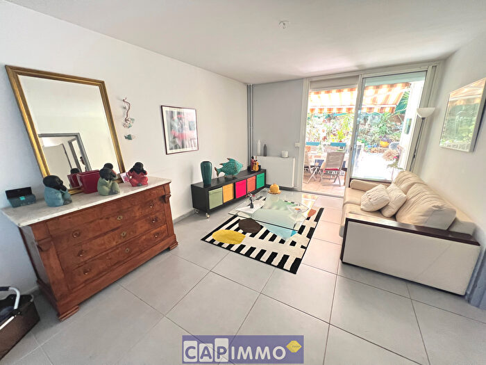 Appartement à vendre - Toulon - 4 pièces - 2 chambres