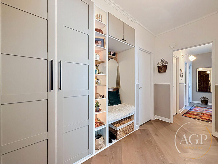Appartement 4 pièces à vendre à Orléans, Saint-Marc, Faubourg Bourgogne