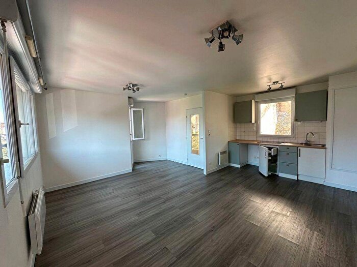 Appartement à louer - Clermont-Ferrand - 2 pièces - 1 chambre