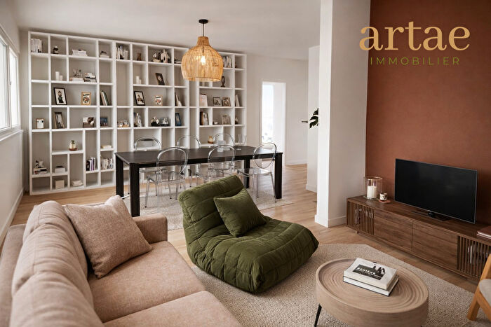 Appartement à vendre - Lyon e , Monchat - 5 pièces - 3 chambres