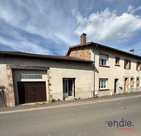 Maison 5 pièces à vendre à Rochechouart