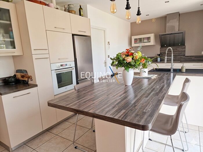 Maison à vendre - Sainte-Luce-sur-Loire - 6 pièces - 4 chambres