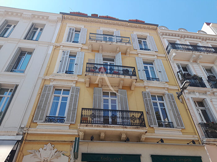 Cannes, Centre-ville - Appartement 4 pièces à vendre