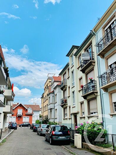 Appartement à vendre - Strasbourg, Neudorf, Etoile, Gare, Schluthfeld - 4 pièces - 3 chambres
