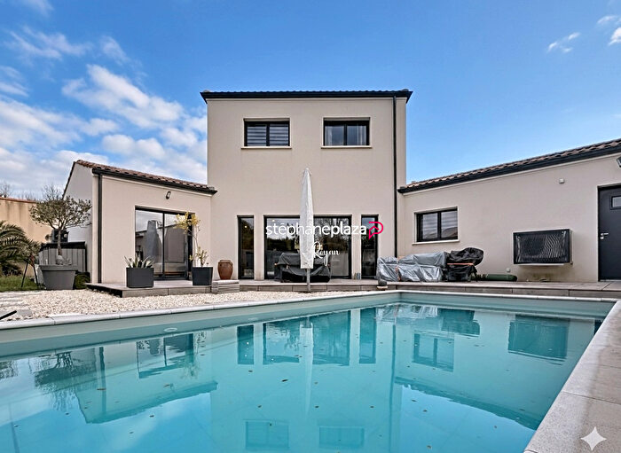 Maison à vendre - Saint-Sulpice-de-Royan - 4 pièces - 3 chambres