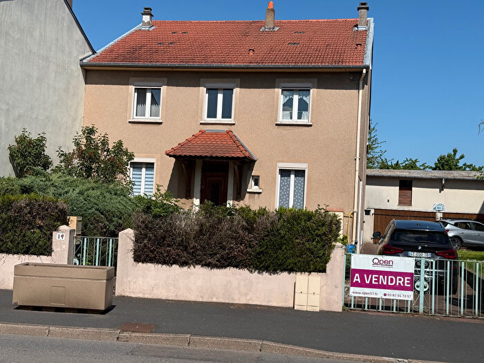 Maison à vendre - Florange - 8 pièces - 5 chambres