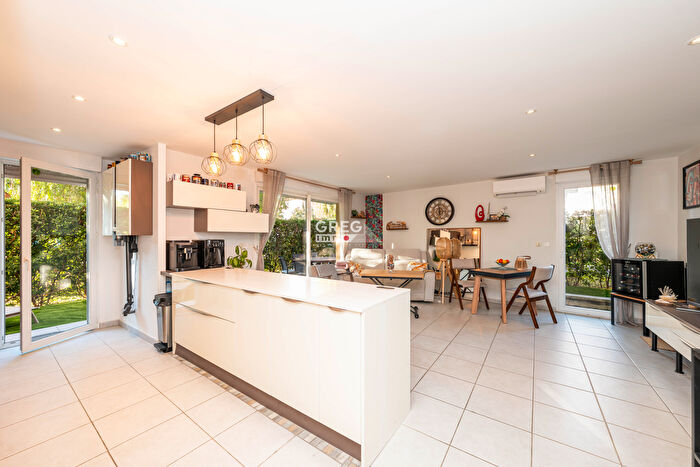 Appartement à vendre - Antibes, Rastines, Super Antibes, Laval, La Fontonne - 3 pièces - 2 chambres