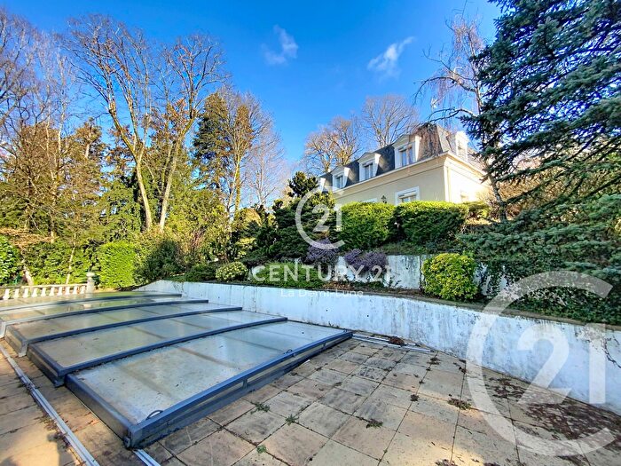 Maison à vendre - Charbonnières-les-Bains - 8 pièces - 6 chambres