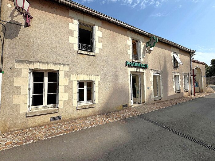 Maison à vendre - Mauzé-Thouarsais - 6 pièces - 5 chambres