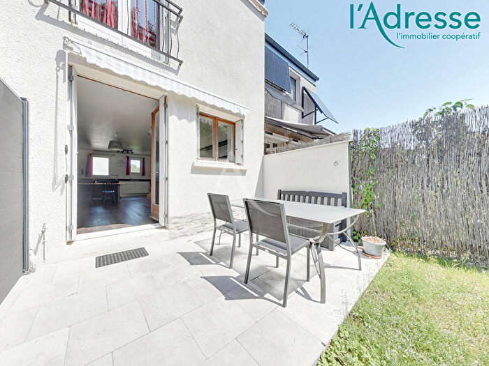 Noisy-le-Grand, Nord - Appartement 4 pièces à vendre